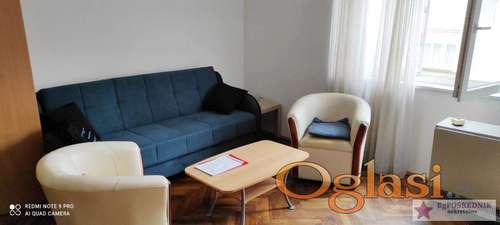 Zvezdara, Vukov spomenik, Bulevar kralja Aleksandra, 28m2