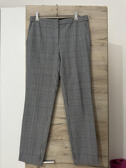 ZARA karirane pantalone