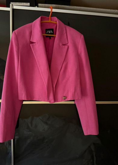 Zara pink crop sako 2500