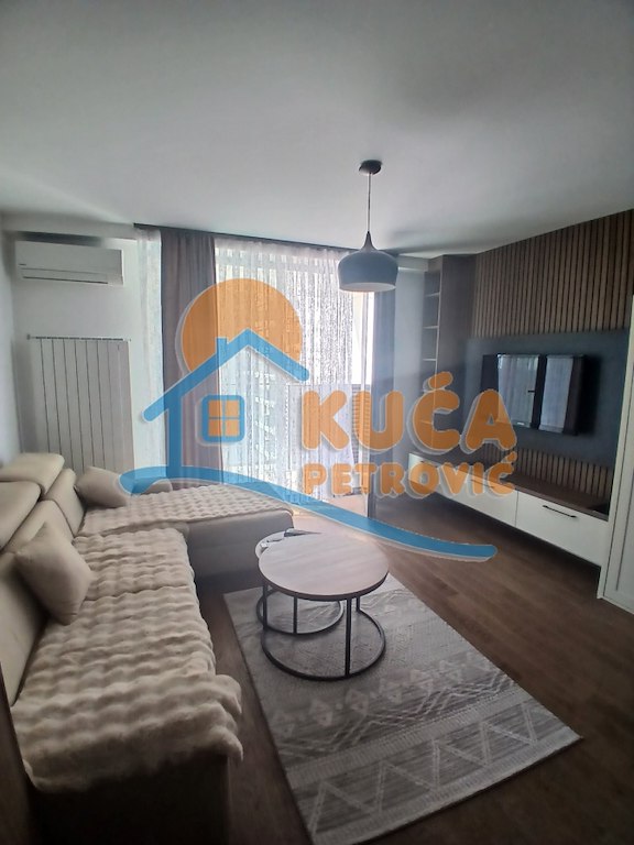 Izdaje se lux stan u novom kompleksu Planet Residence, 38m2