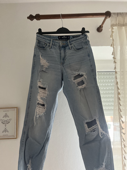 Hollister kao NOVO farmerke vel S