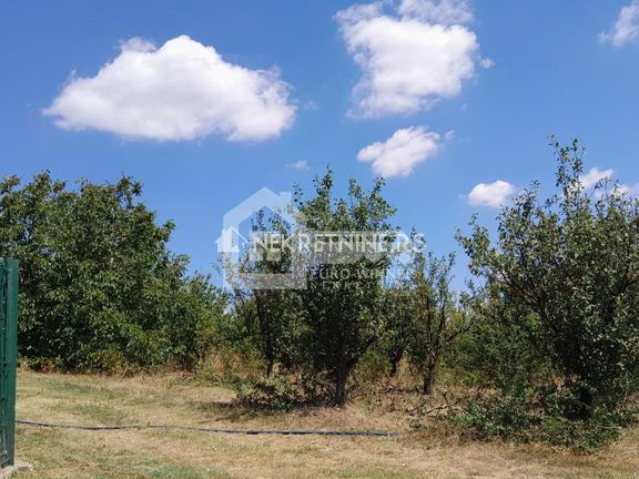 Avala, plac na prodaju u gradjevinskom području ID#1664