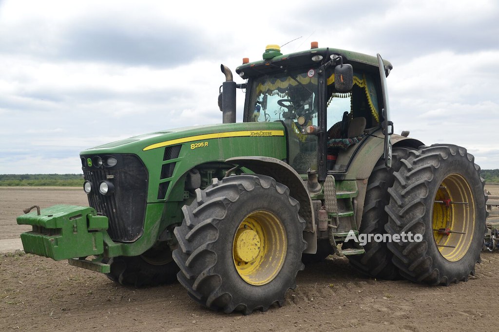 John Deere 8295R traktor točkaš