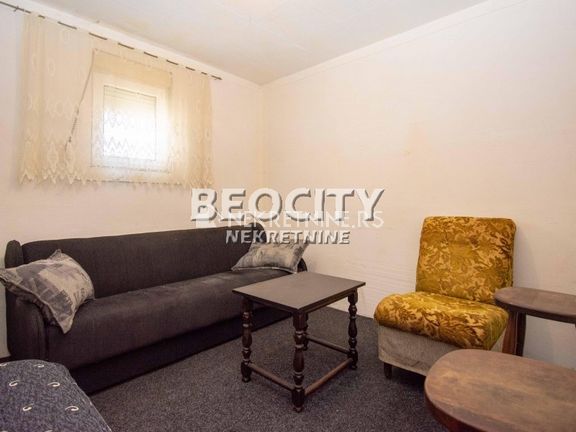 Rakovica, Petlovo brdo, Omladinsko šetalište, 4.0, 91m2, 128000EUR