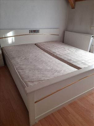 Bračni krevet