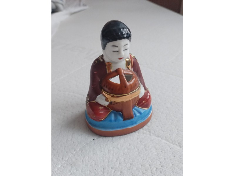Porcelanska kadionica Buda Japan
