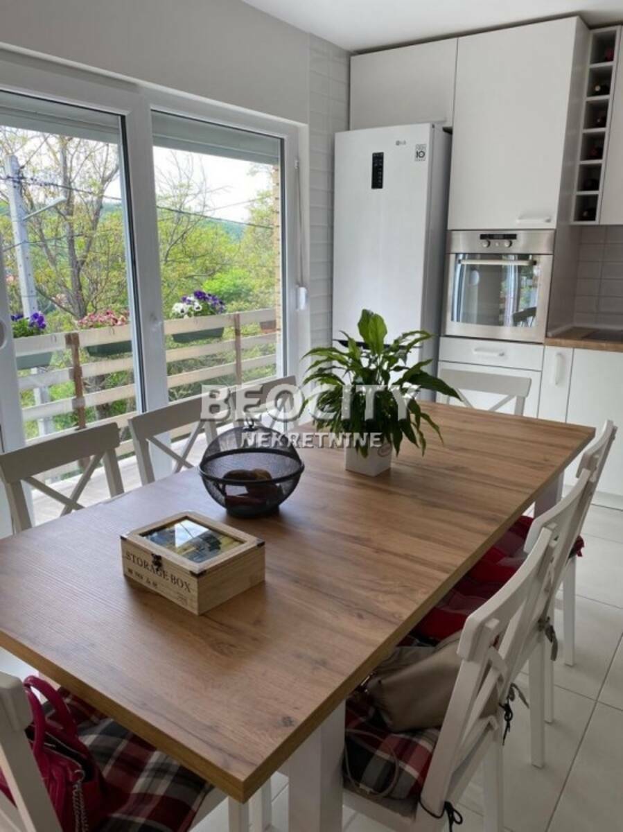 Novi Sad, Rakovac, , 7.0, 150m2, 160000EUR
