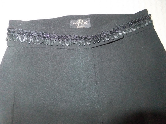 Perletti Svecane pantalone kao nove vel 36