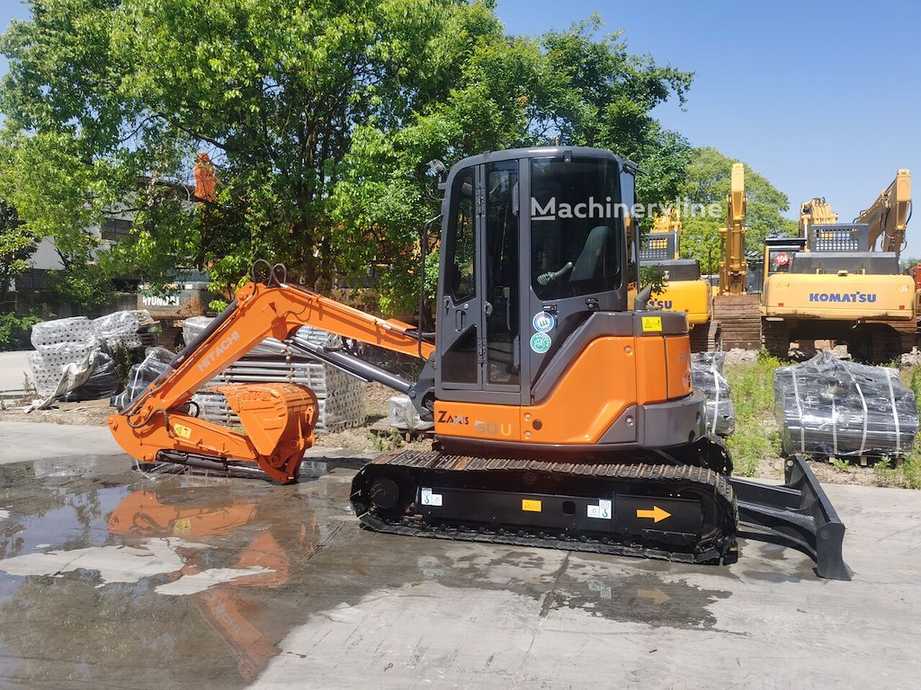 Hitachi ZX50U mini bager