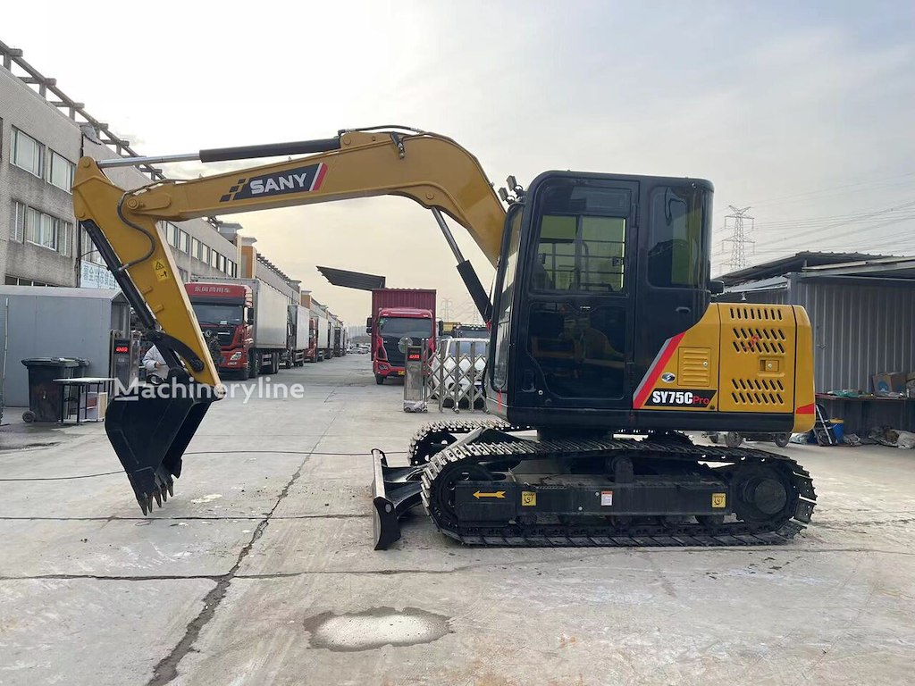 Sany SY75C bager guseničar