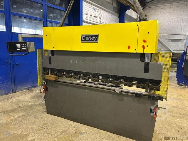 ЦNЦ Pritisnite kočniцe
Darley CNC Abkantpresse Darley EHP 2550 mm x 50 to 3 Achs
