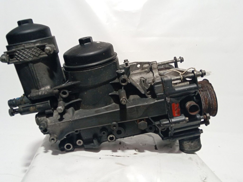 4901740,DXI7 pumpa za hlađenje motora za Renault Midliner | 82 - 00 kamiona
