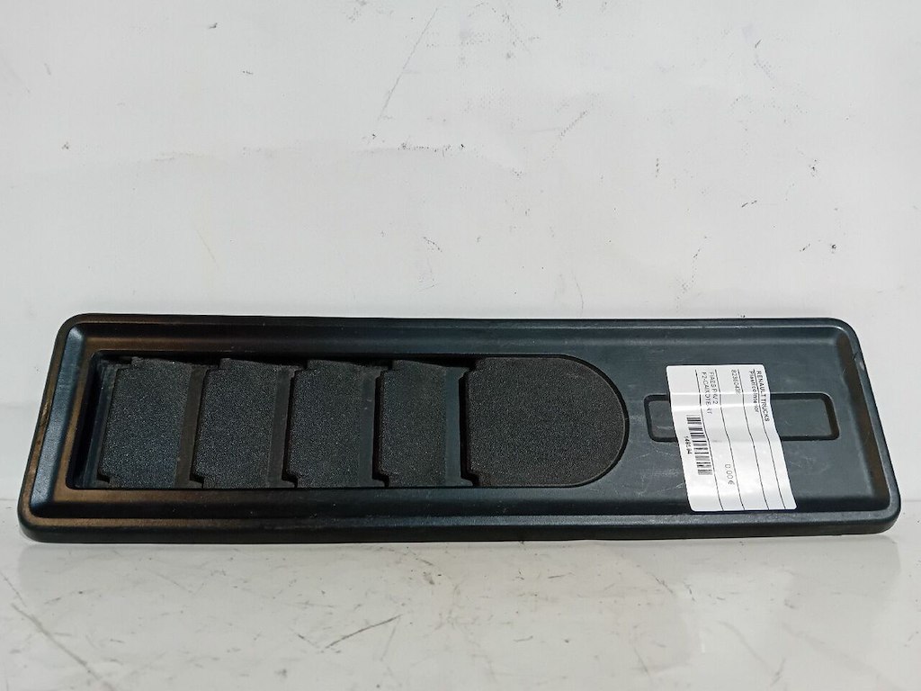 82360438 oblaganje za Renault T-Serie | 13 tegljača