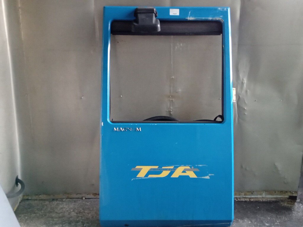 SEM vrata za Renault Magnum | 90 kamiona