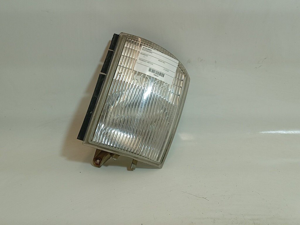 MK486522 far za Mitsubishi CANTER FUSO | 88 - 0 kamiona
