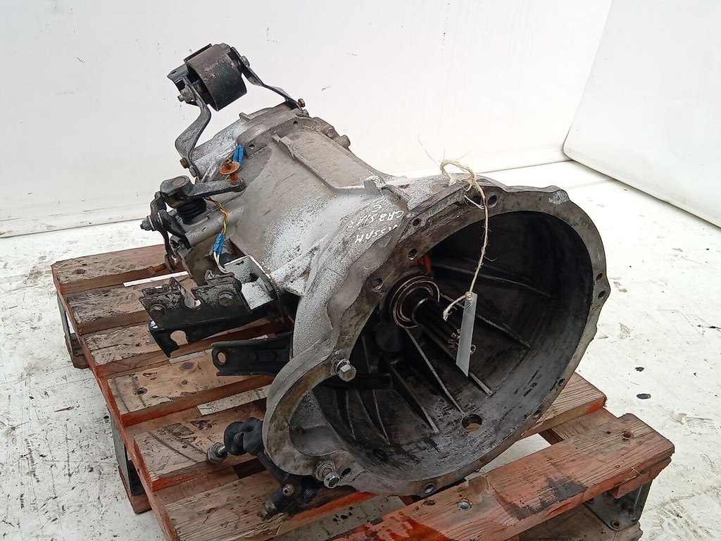 RE221701 menjač za Nissan CABSTAR (F23, H41, H42) | 92 - 11 kamiona