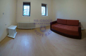 Prodajem Stan-Apartman, Podbara
