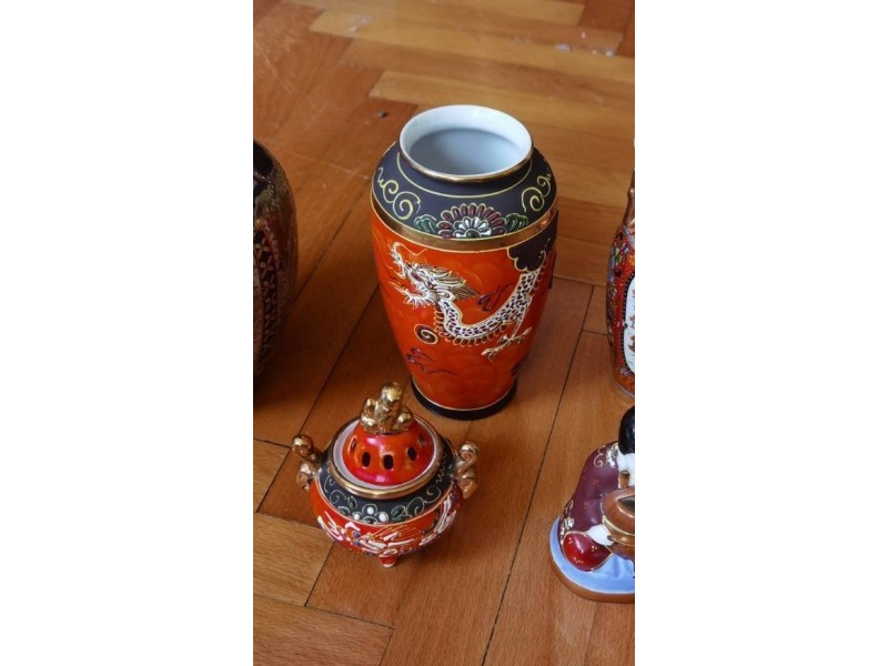 Porcelanski set rucno oslikan Kina