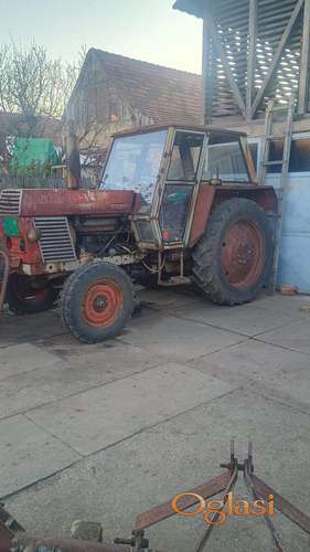 Prodajem traktor ZETOR