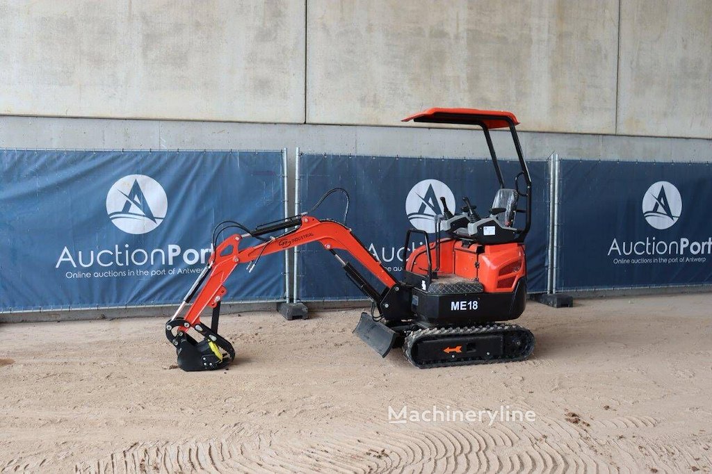 Prodaje se FF Industrial ME18 mini bager na aukciji