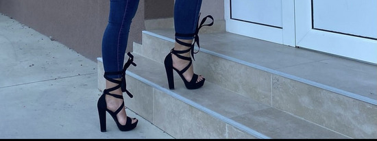 Nove sandale