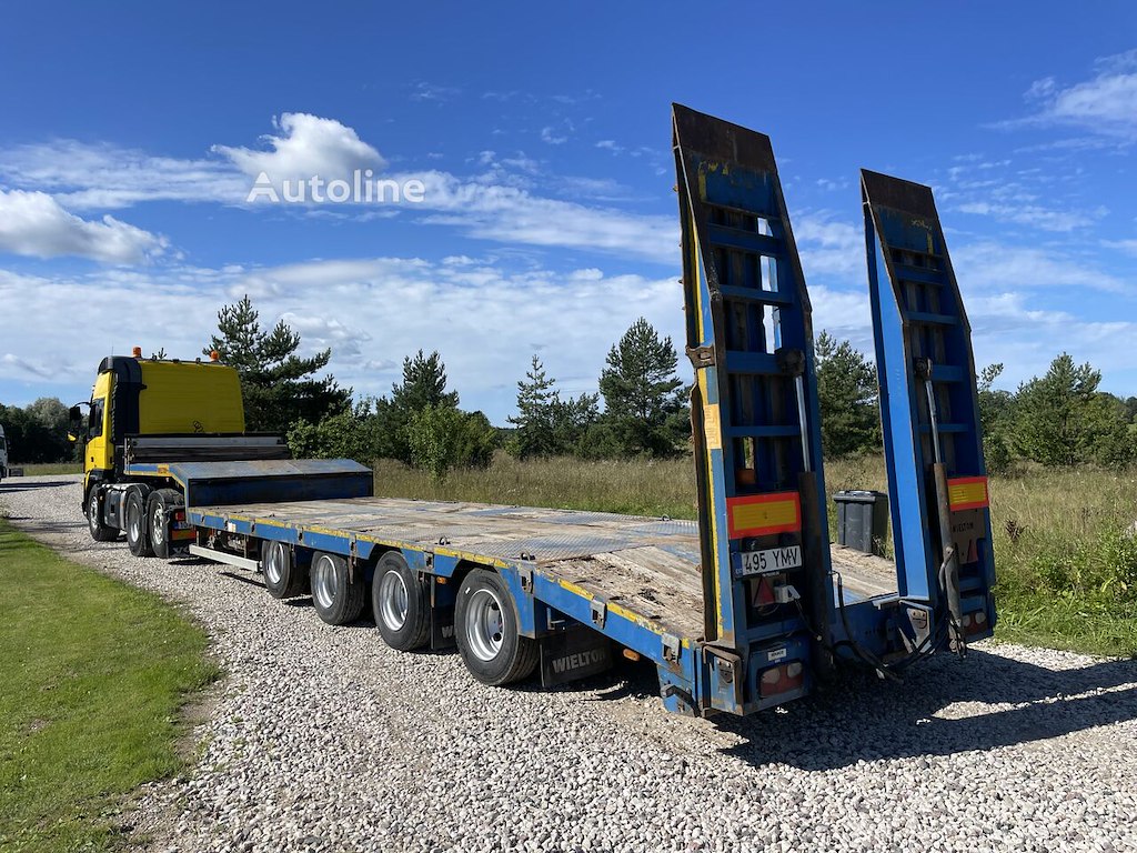 Wielton NJ 4 4 axle poluprikolica sa niskom platformom