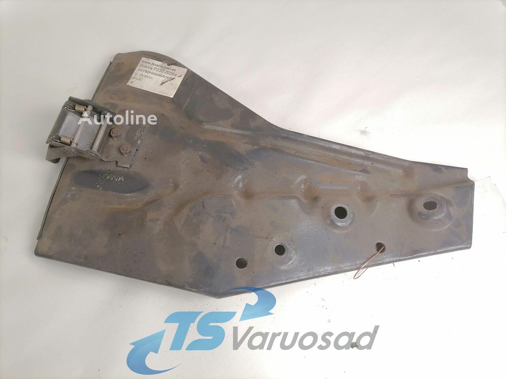 Scania Mudguard bracket 1355075 držač motora za Scania P230 tegljača