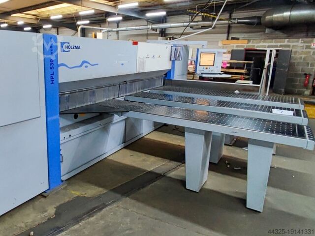 Testera panela sa automatskim hranjenjem
HOLZMA HPL 530/38/22 PROFILINE