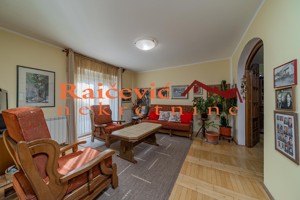 ID 92852, Beograd,VISNJICKA BANJA, SLANACKI PUT