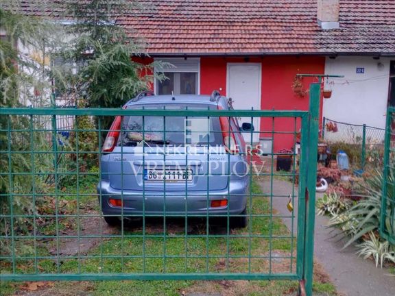 2.0 stan Padinska Skela (Tovilište) ID#1712