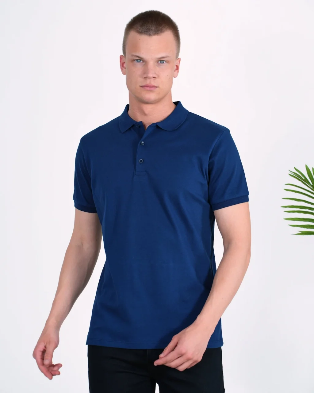 URBAN POLO PIKE 21935
URBAN POLO PIKE 21935 – Premium Polo Majica za Urbani Stil