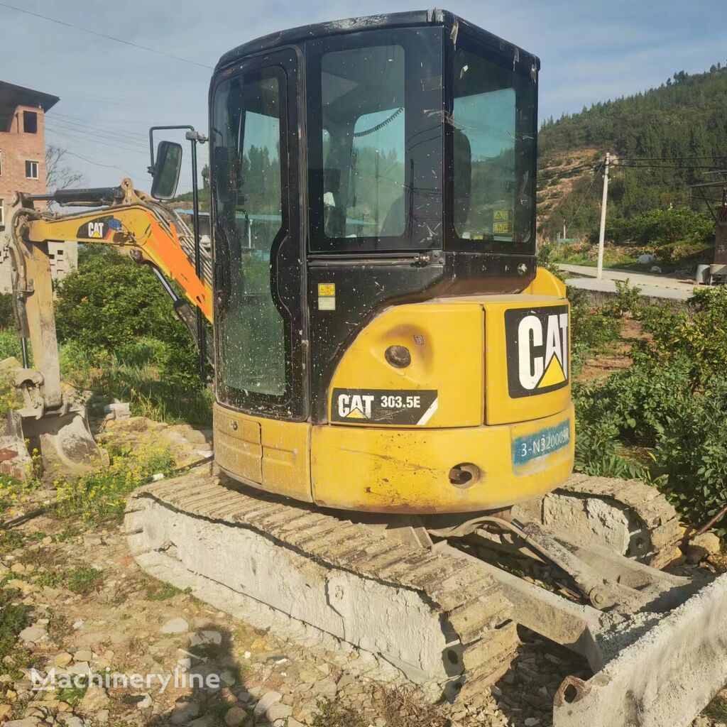 Caterpillar 303.5 bager guseničar