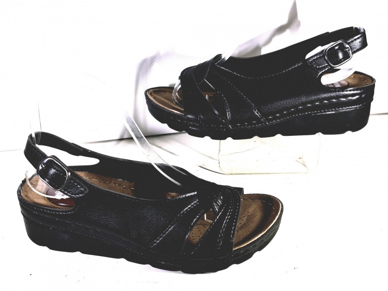 NOVE izuzetno lagane zenske sandale br.37