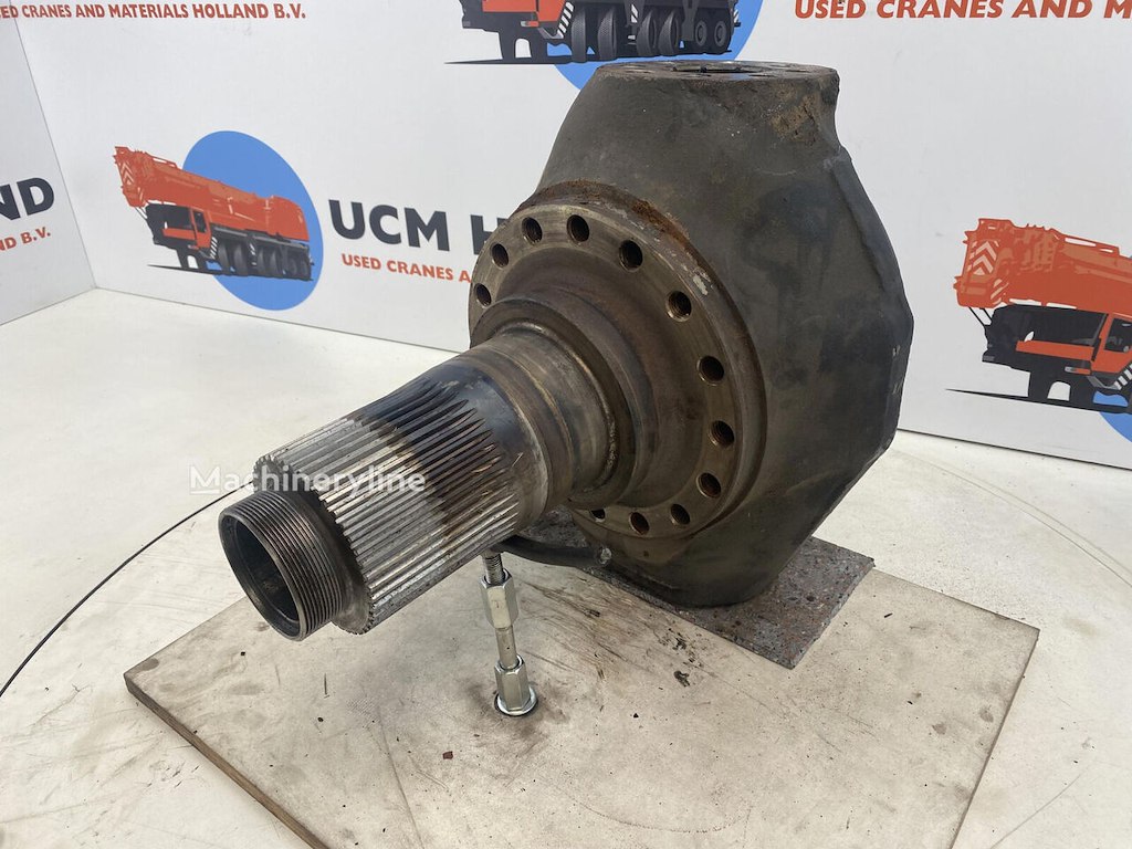 Terex Demag AC 35 Steering knuckle 16 holes axle 1 upravljački zglob za autodizalice