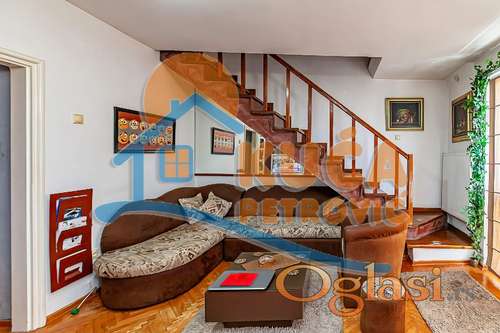 4.0, Duplex, Crveni Pevac