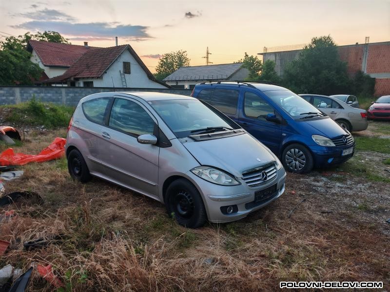 Mercedes A 160 Cdi Kompletan Auto U Delovima
