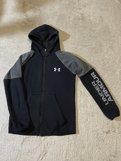 Under Armour duks