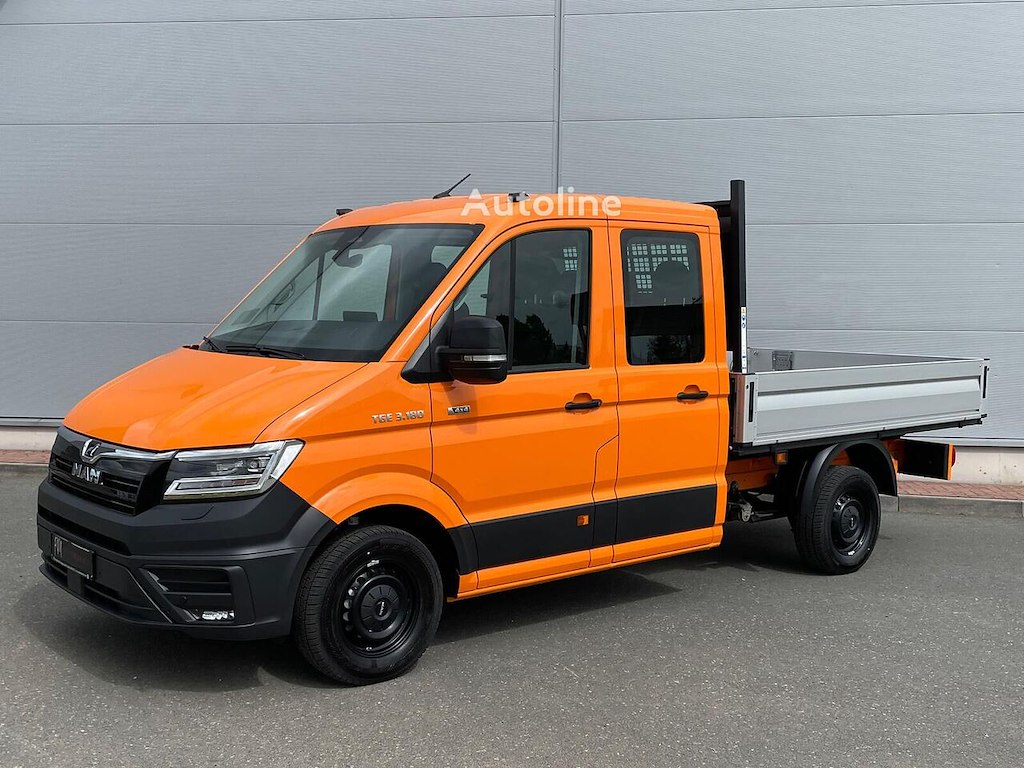 MAN TGE 3.180 kamion s ravnom platformom