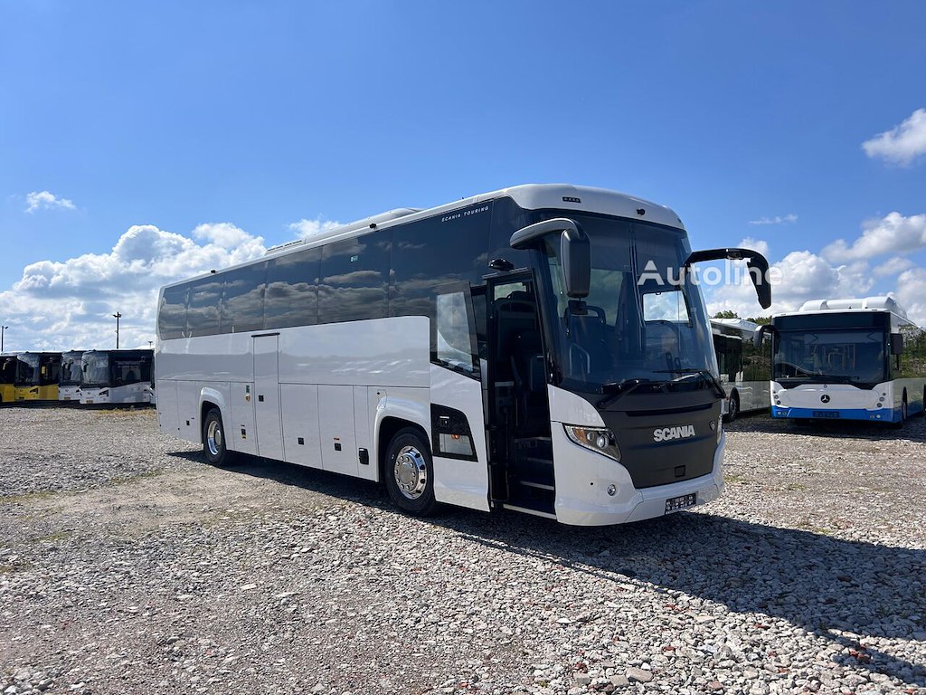 Novi Scania Higer turistički autobus
