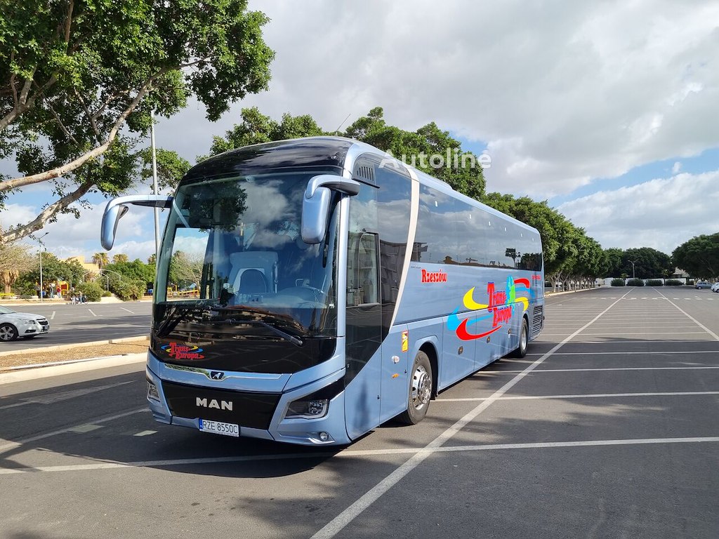 MAN Lions Coach turistički autobus