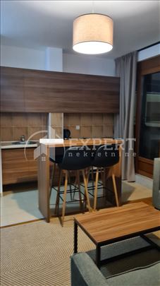 Na prodaju apartman 79m2, u Vrnjačkoj Banji