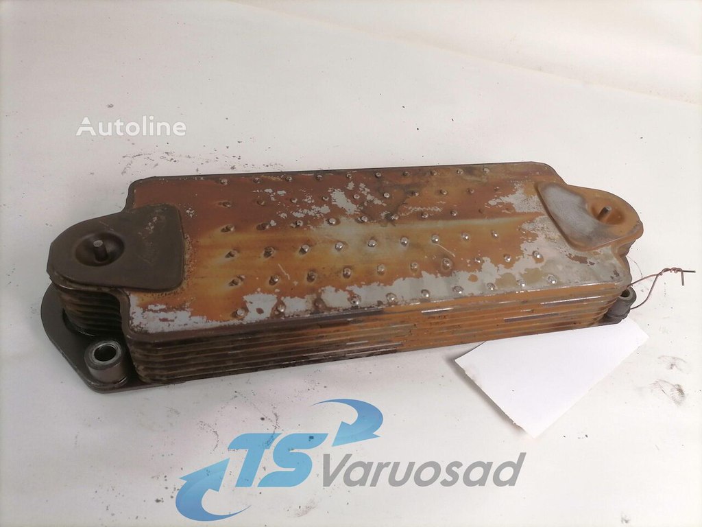 Scania Engine oil cooler 1543688 hladnjak ulja za Scania R440 tegljača