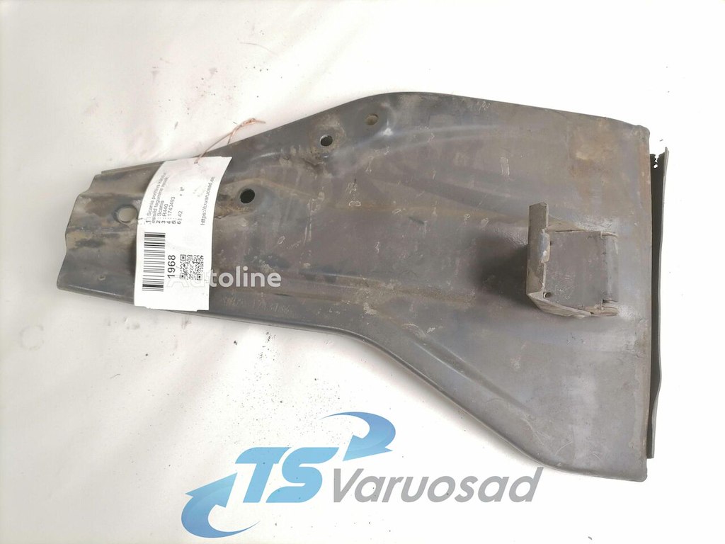 Mudguard bracket Scania Mudguard bracket 1743493 za Scania R440 tegljača