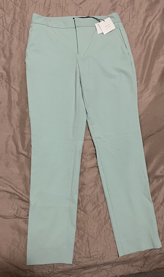Zara mint pantalone (XS)