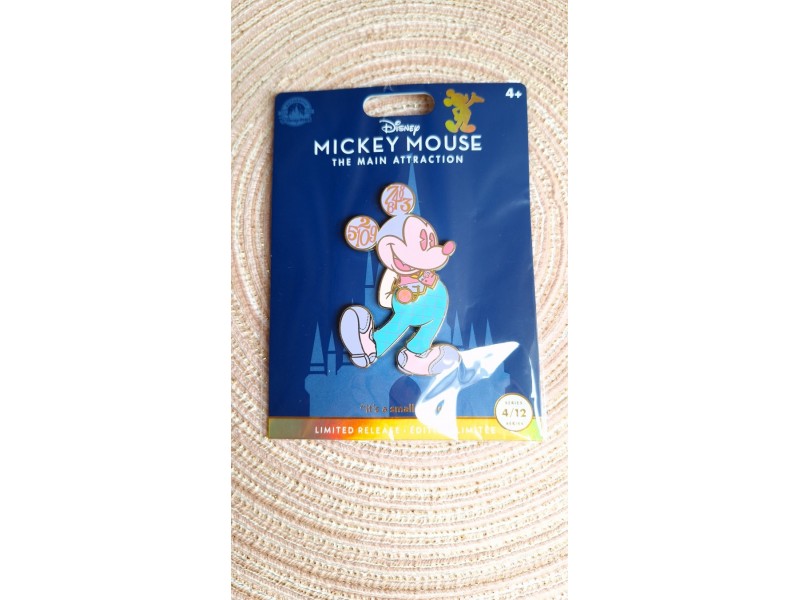 Disney Mickey Mouse pin