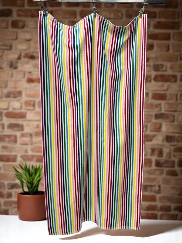 Plažni peškir „Rainbow Lines“ – 172×95 cm | 100% Pamuk