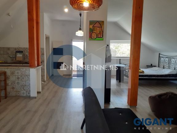 ZLATIBOR, 225M2, 4 ARA, SPRATNA, PELET