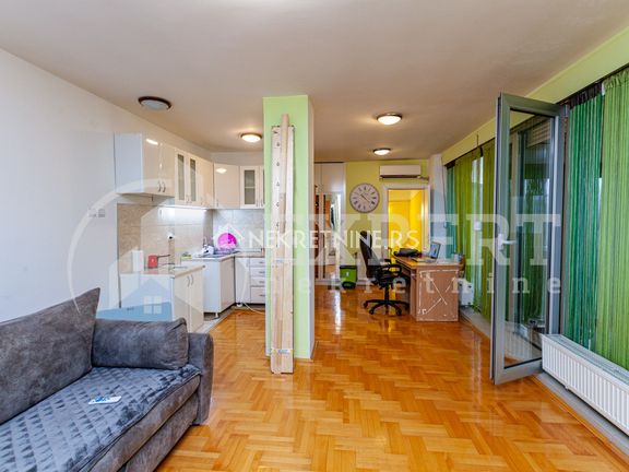 Dupleks, park Svetog Save, 151 m2