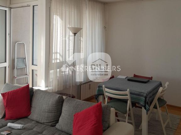 Mileve Marić, 3,0, 80m2, duplex, terasa ID#1520