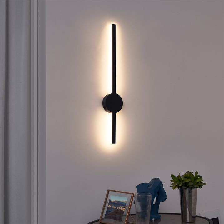 Moderna zidna lampa crna 60cm uklj. LED - Clockwise
